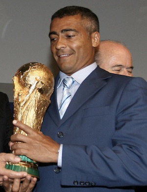 Who speaks Dutch? 10 famous people who speak Dutch / spoke Dutch